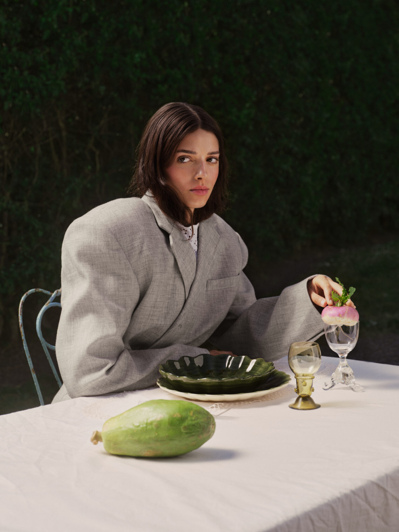 Mateus Introduces Forest Green for Table Stories – Odalisque