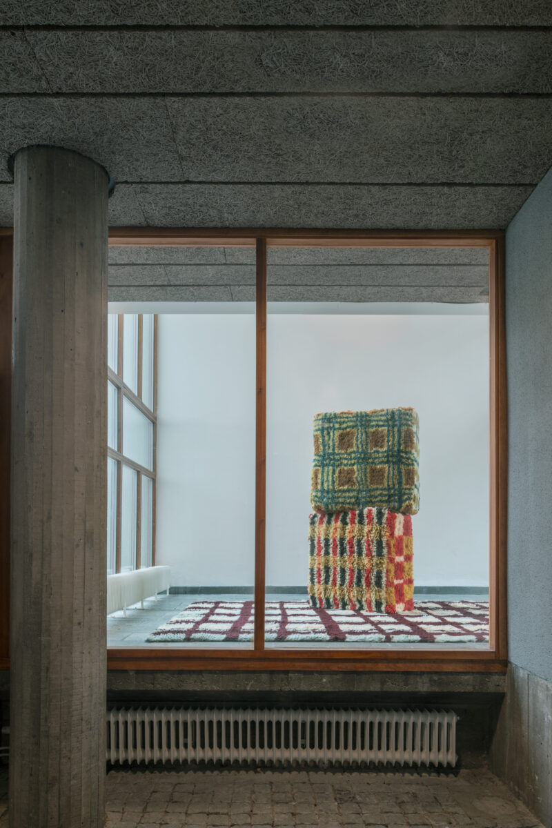 Evelina Kroon: A Modern Revival of the Rya Rug – Odalisque